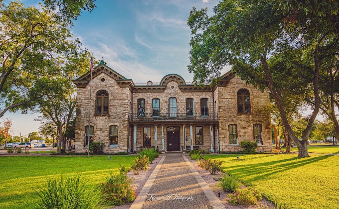 Reading with a Ranger at Pioneer Memorial Library | Visit Fredericksburg